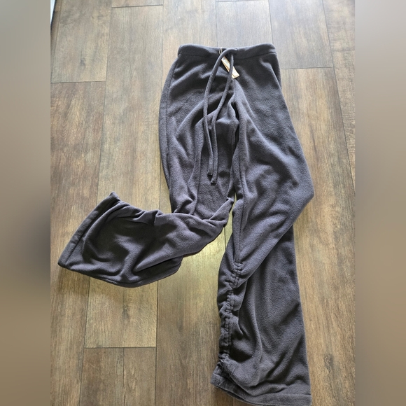 SKIMS | Pants & Jumpsuits | Skims Fleece Stacked Lounge Pant S | Poshmark